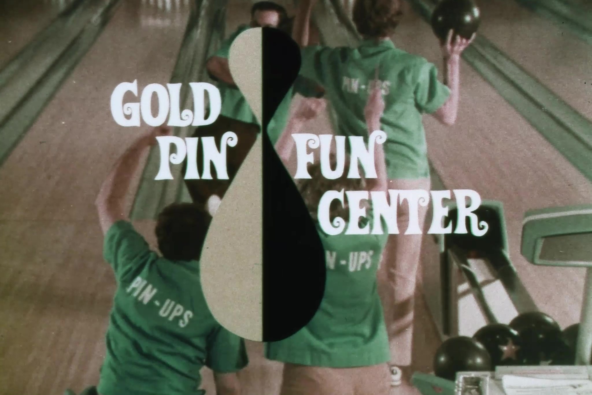 WATCH: MAKING FRIENDS AT THE ALLEY - International Bowling Museum ...